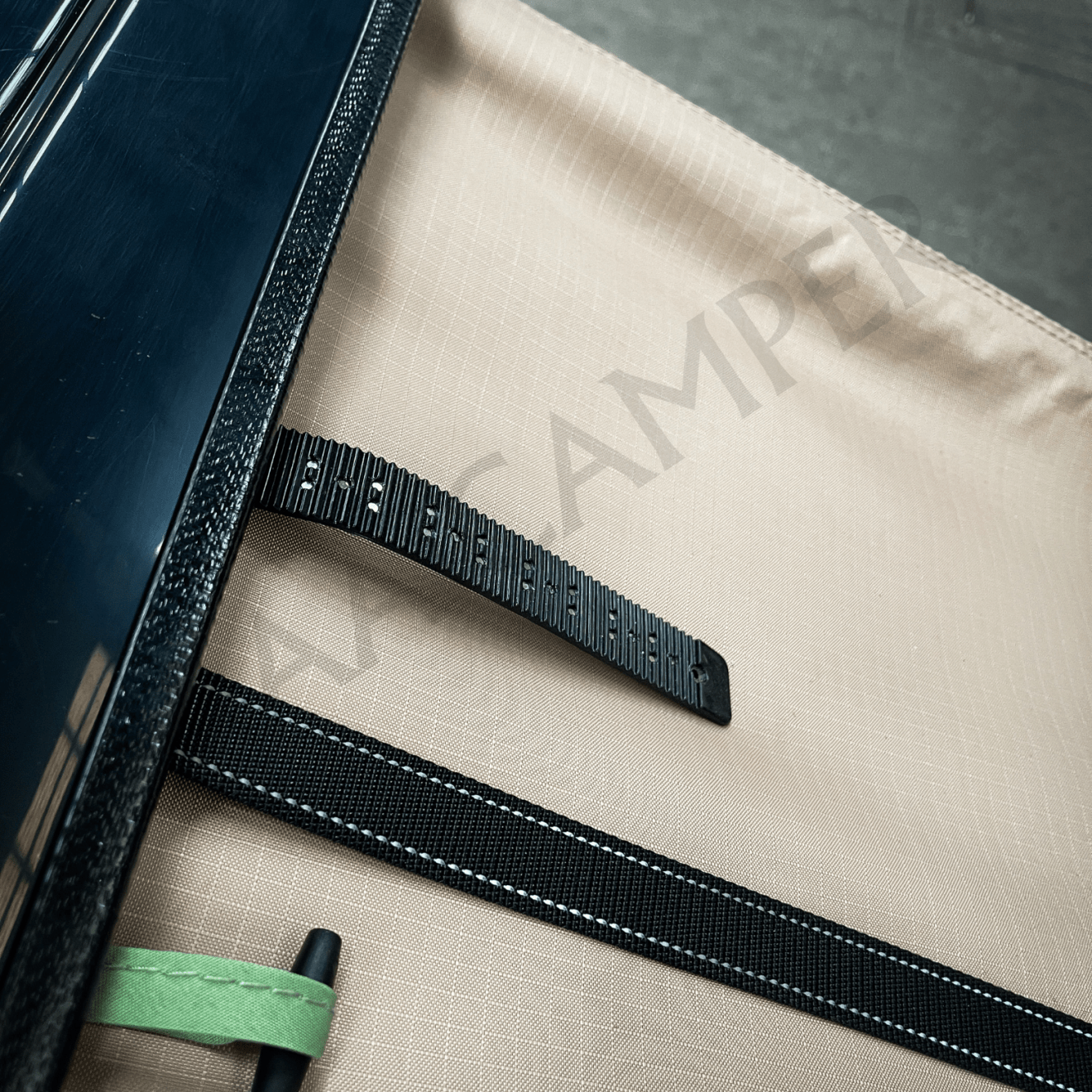 AAA Camper - ABS Roof Top Tent