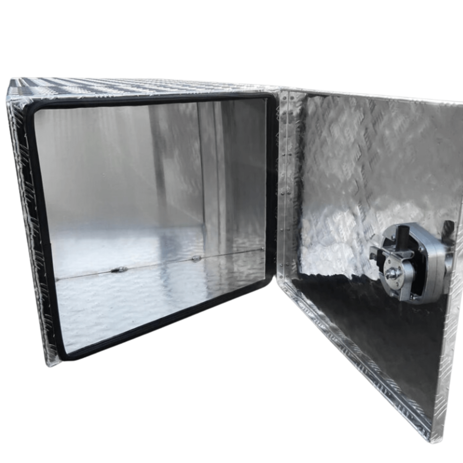 TRAILER/CARAVAN STORAGE BOX - C/PLATE